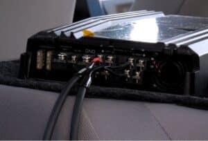 Bridged Amp Vs Unbridged Amp - Which is Better for Your Car?